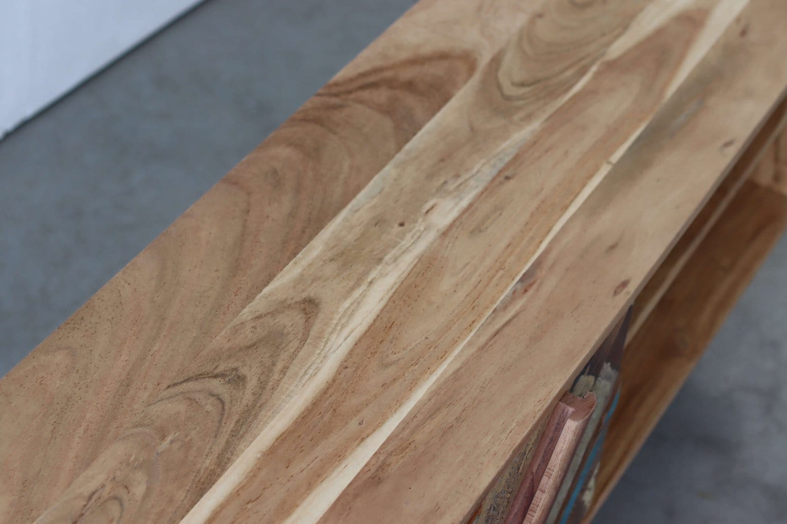 TV meubel Bijvangst Horizon 115 cm - Gerecycled hout visgraat design ...